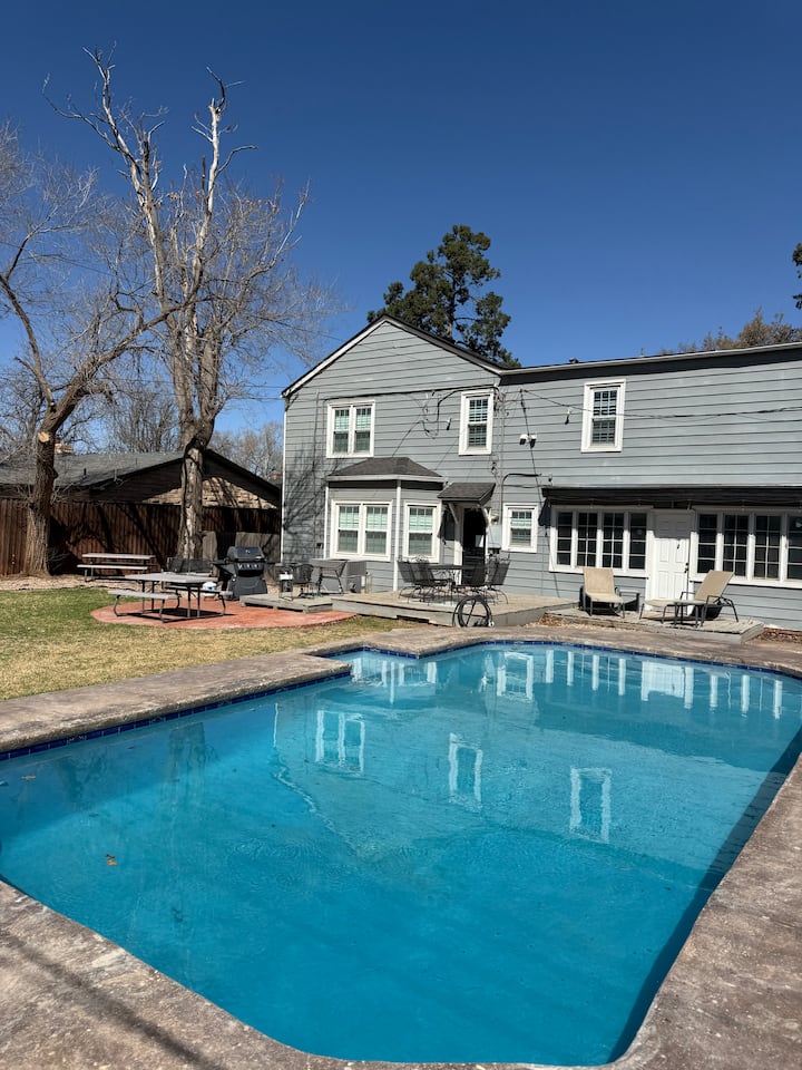 Pool*sleeps-19*3 Baths*by Ttu*clean*fam Friendly - Lubbock, TX