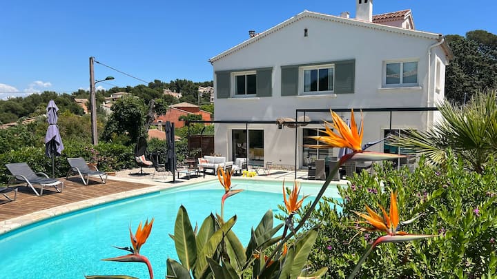 Haut De Villa Vue Mer - La Garde