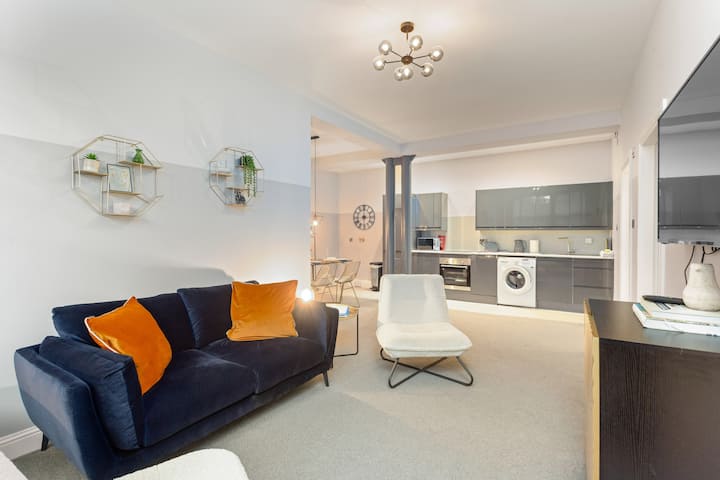 Stylish & Central 2br Apartment - Edinburgh