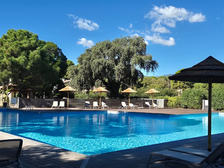 Studio Cala Rossa Dans Résidence Avec Piscine - Plage de Palombaggia