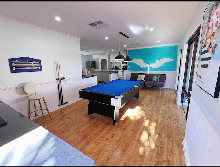 Edgewater Whole Holiday Resort - ジューンダラップ