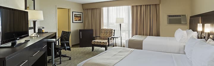 Enjoy A Hassle-free And Suiting Stay! Onsite Pool - Miami, FL