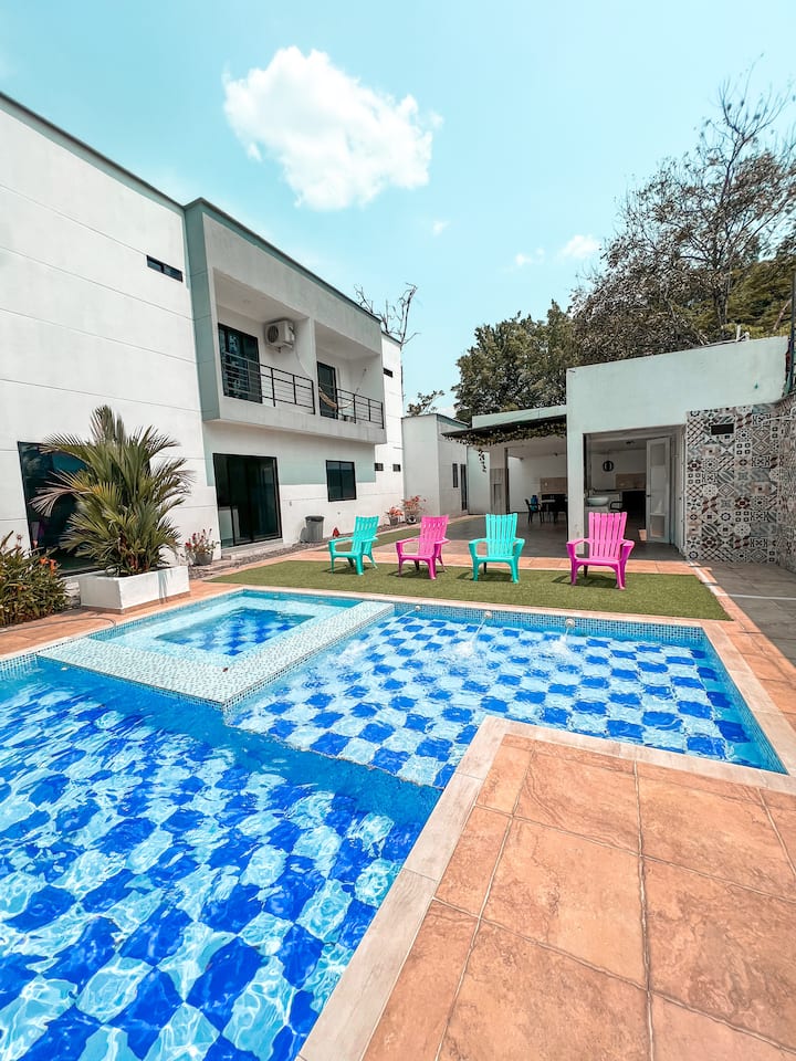 Luxury Vacation Home - Villavicencio