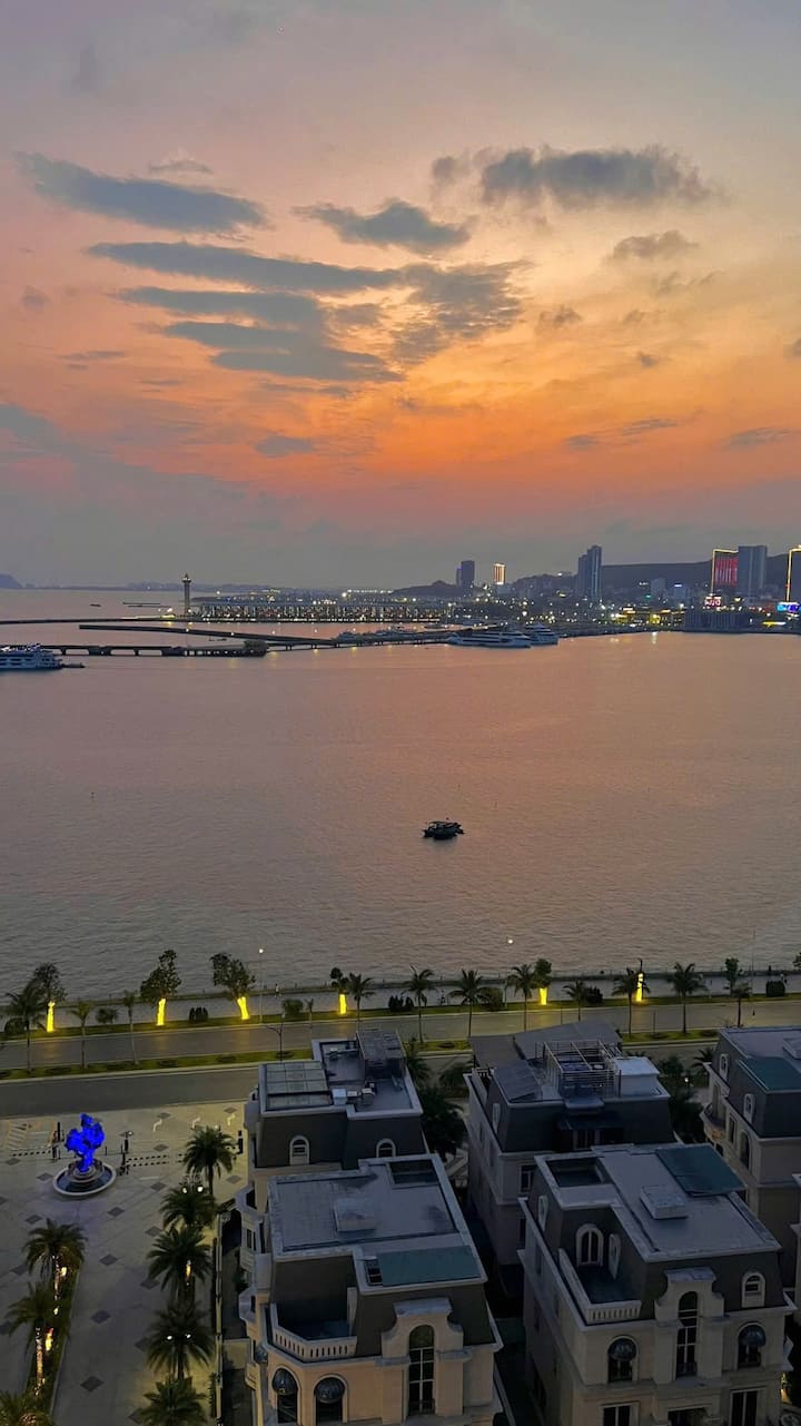 Mon Sapphire Ha Long | Sea View, Firework - Hạ Long