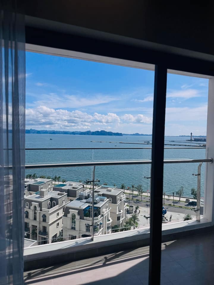 Mon Sapphire Ha Long | Sea View, Firework - Hạ Long