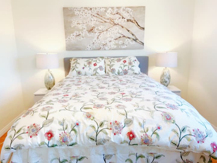 Comfy & Quiet Room #201 - Claremont, CA