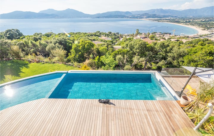 Gorgeous Home In Porticcio - Ajaccio