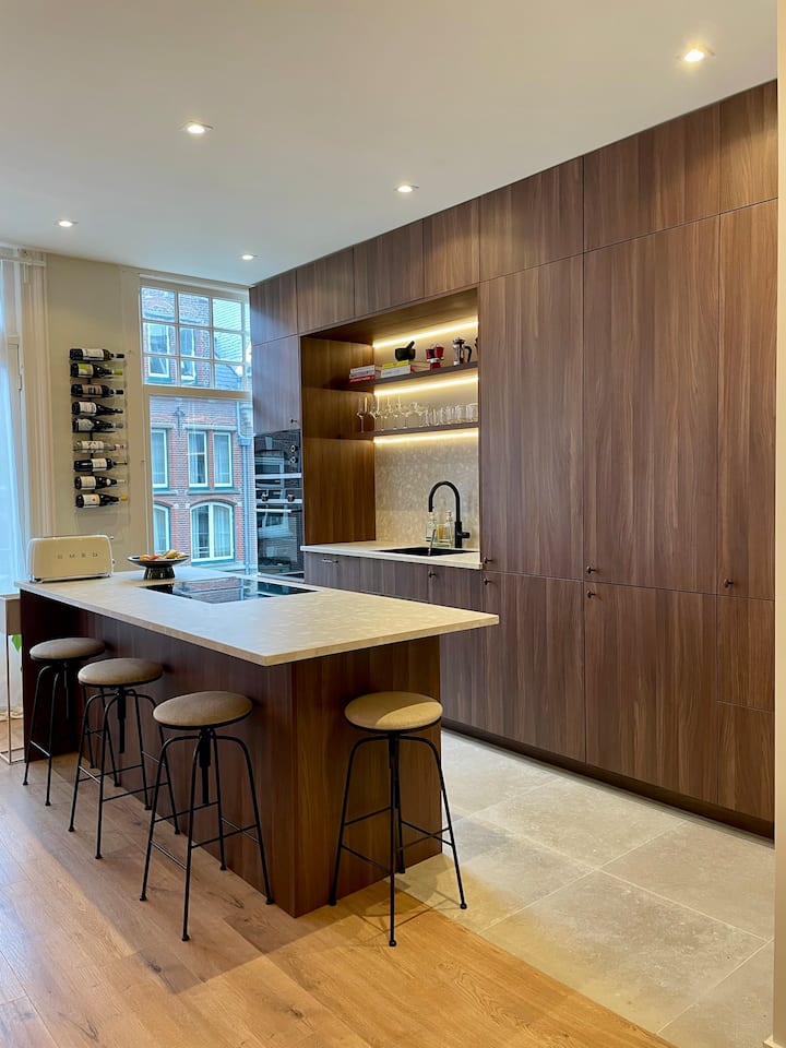 Spacious And Bright Apartment In Center-east - Ámsterdam