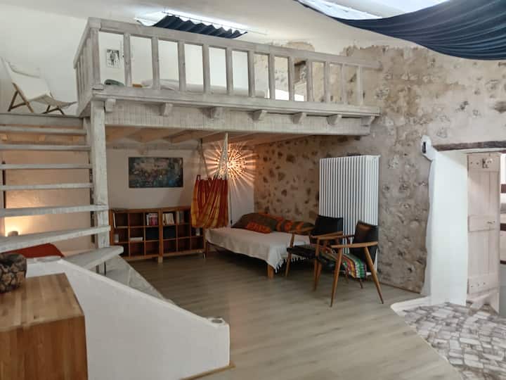 L'ancien Atelier, Sur La Place Du Village - Gréolières les Neiges