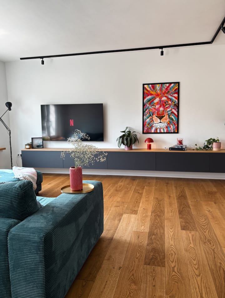 Moderne Wohnung In Stadionnähe. - Cologne