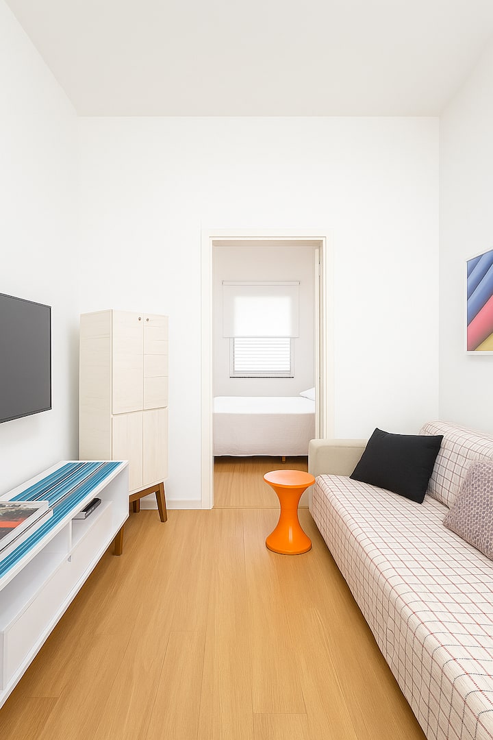 Post 6 • Quiet • Renovated + Comfortable - Rio de Janeiro