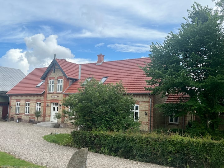 Landidyl Med Skøn Udsigt - Tæt På Vand Og Skov - Aabenraa