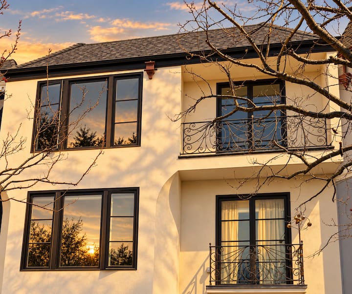 Renovated Private 2 Br Flat Overlooking Presidio - San Francisco, CA