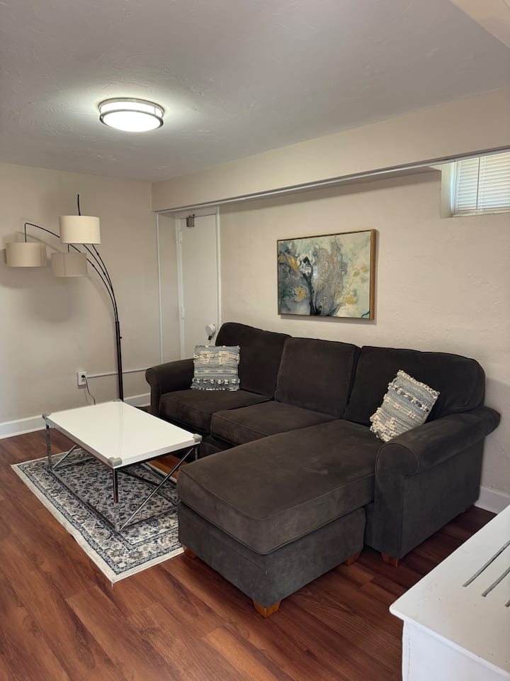 Modern And Peaceful 1br Retreat With Easy Parking! - Silver Spring, MD