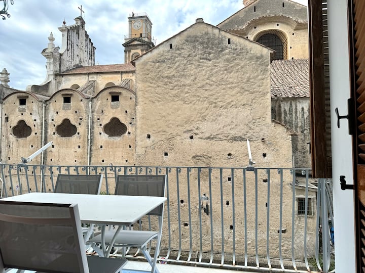 Casa Vacanze Con Terrazza Lungomare Ferry Spiaggia - Minori
