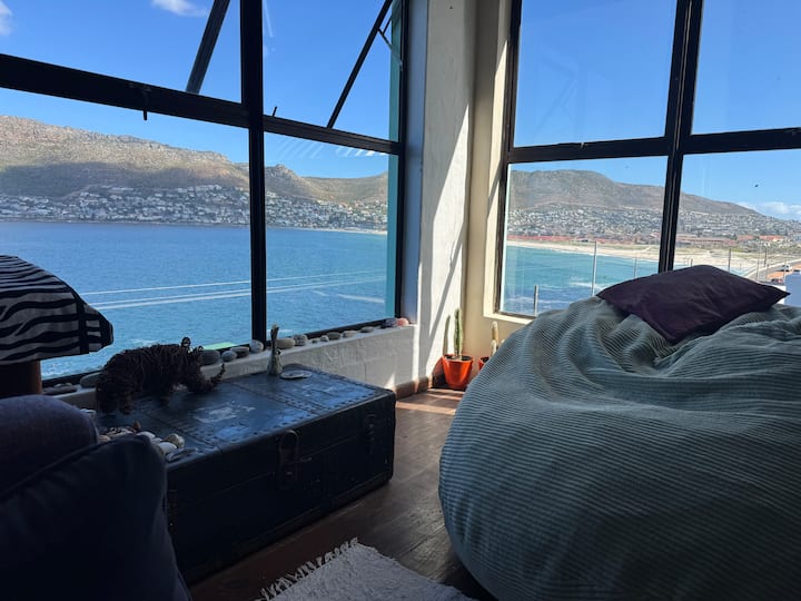 Creative View In Coolest Neighborhood Kalkbay - Cape Town