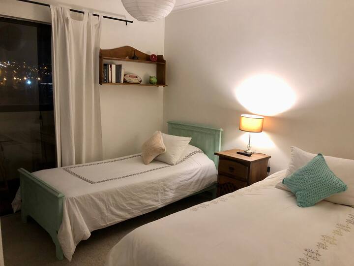 Habitación Privada, Baño Y Estacionamiento - La Serena