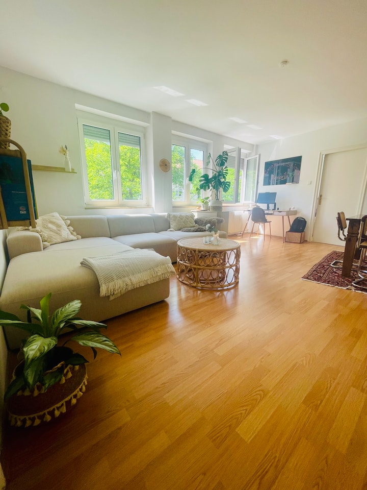 Stylische, Ruhige Wohnung Im Coolen Schwabing - Garching