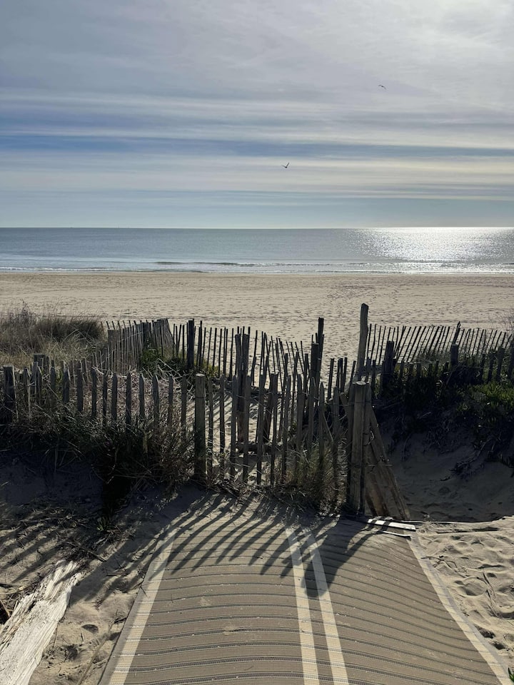 Les Pieds Dans L’eau !
Accès Direct Plage! - Marseillan