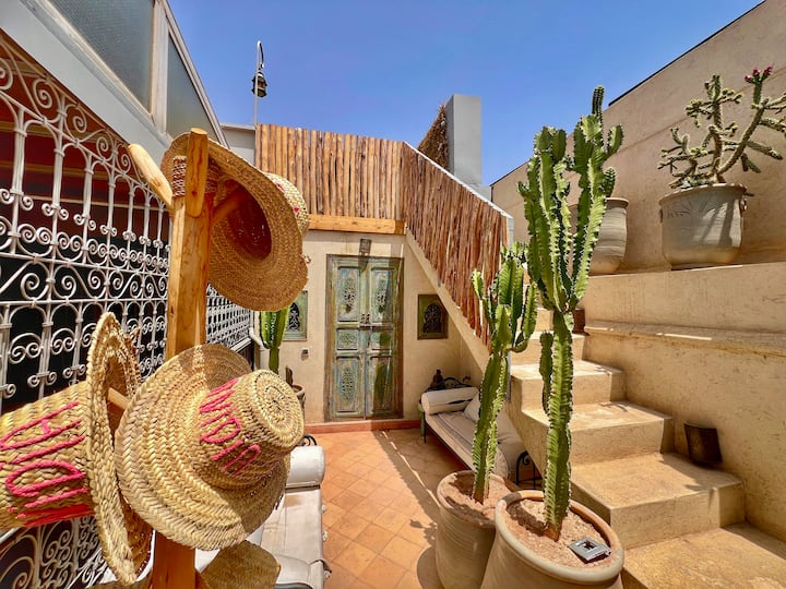 Riad De Charme 6 Personnes, Emplacement Idéal - Marrakech