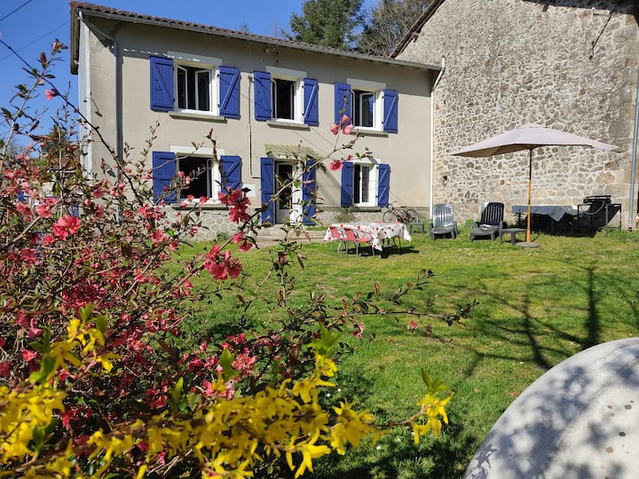 Maison De Vacances En Limousin - Saint-Mathieu