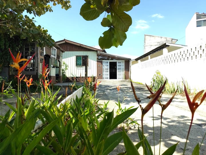 Cacho Madeira - Casa à 5 Minutos Da Praia - Matinhos