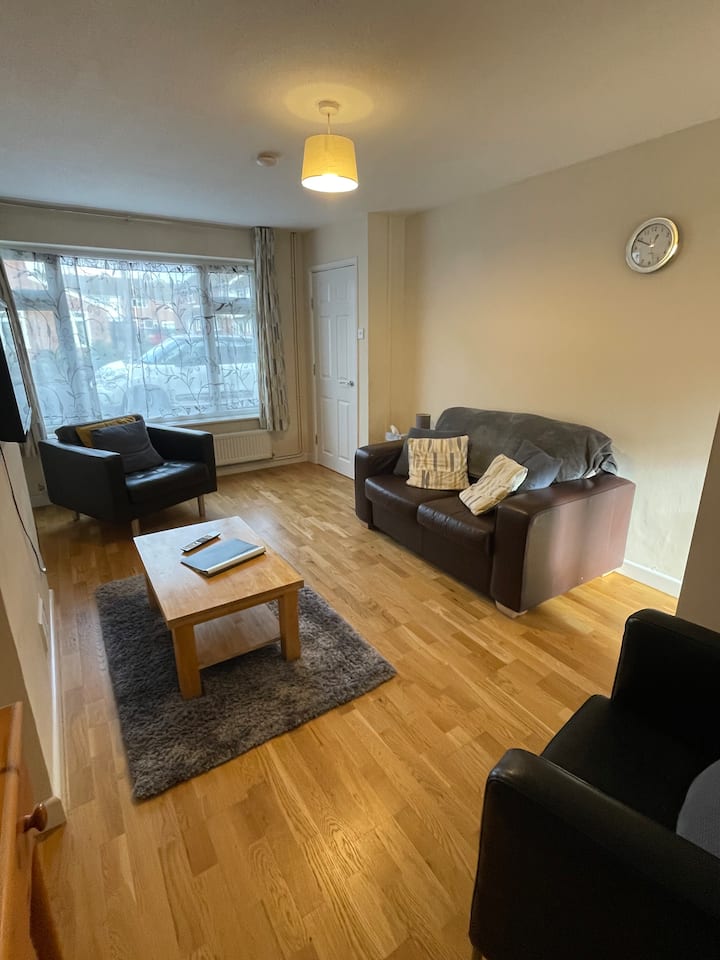 Well Located 2-bed House Near Oxford - Oxford