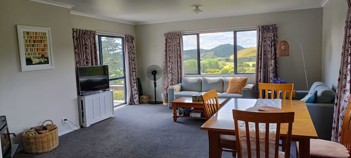 Pine Hill Cottage - Tokoroa