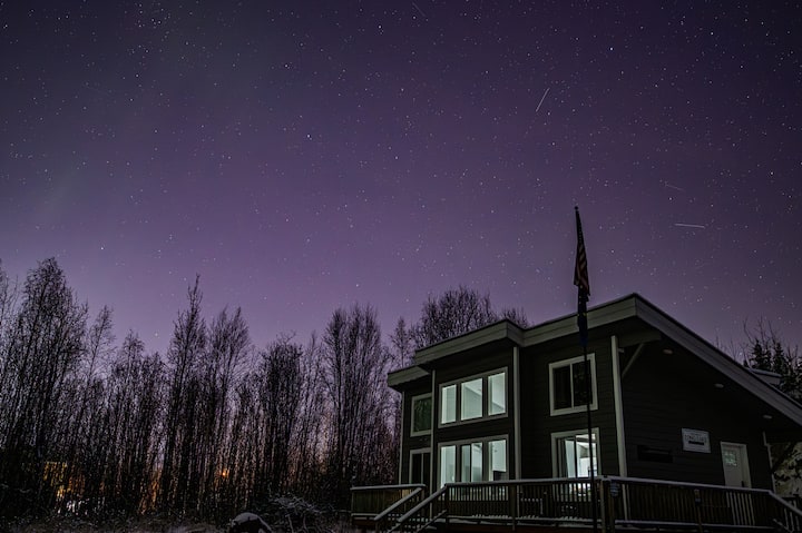 Long Lake Chalet - Alaska