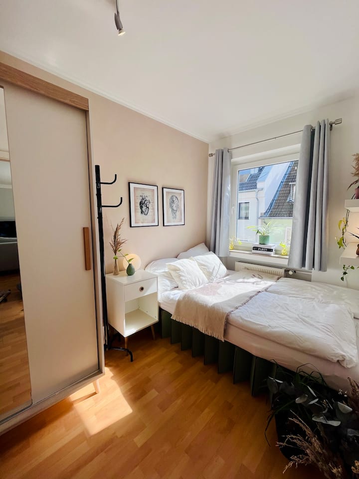 Zentrale Und Stilvolle Altstadtwohnung - Cologne