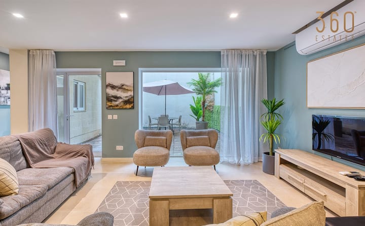 4br Home In Prime Location Just Off The Promenade - Malta