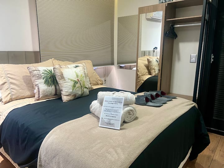 Sua Melhor Opção No Centro Histórico-perto De Tudo - Porto Alegre