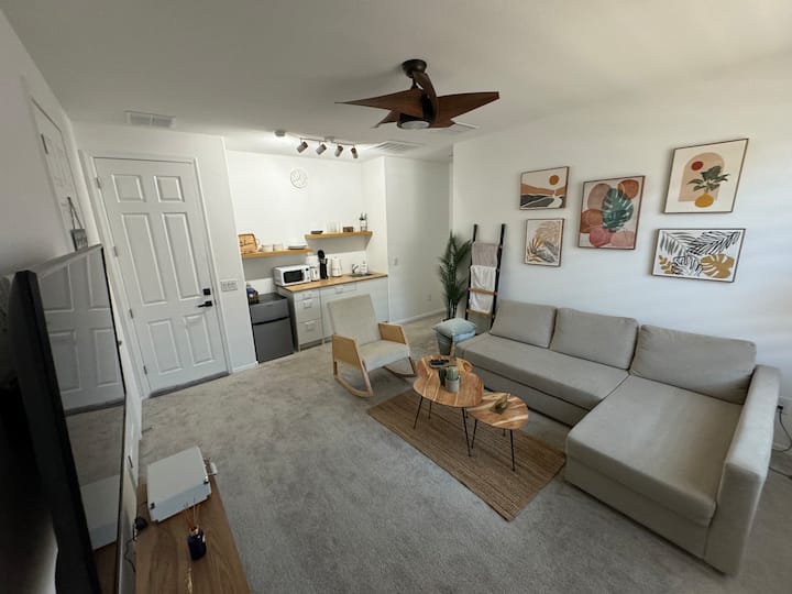 Cozy And Private Guest Suite! - Avondale, AZ