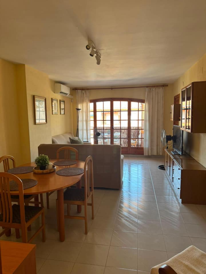 Gran Apartamento En El Centro! - Comarruga