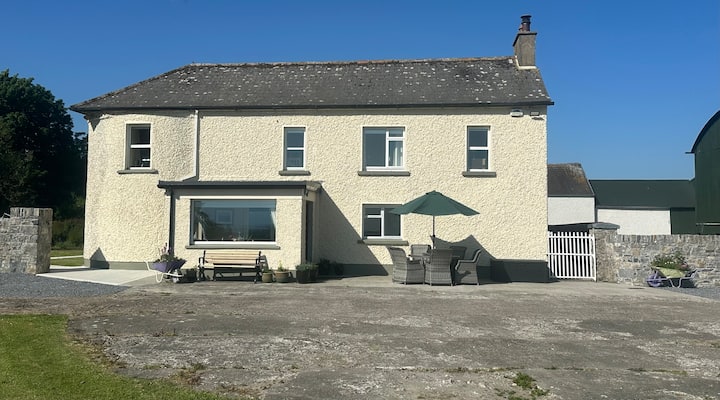 Beautiful Irish Farmhouse An Hour From Four Cities - Clonmel