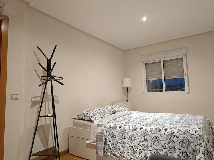 Habitación Con Cama Doble - Getafe