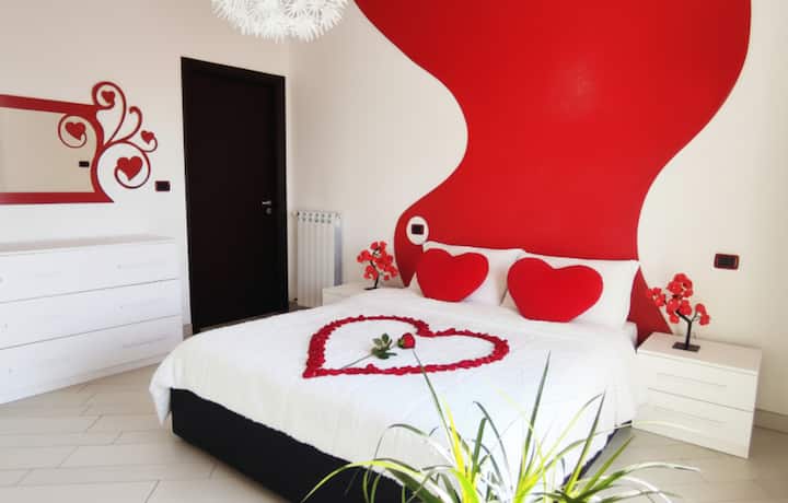 La Casa Degli Amanti Con Jacuzzi - Italy