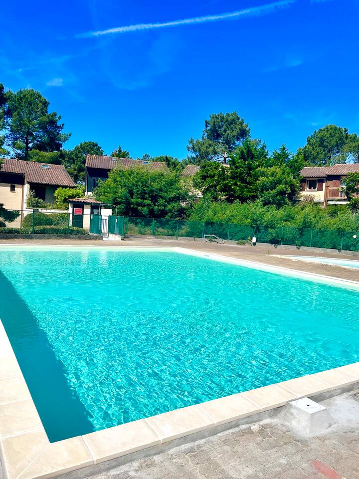 Maison Pour 5, Piscine,lacanau Océan Dans Le Golf - Lacanau