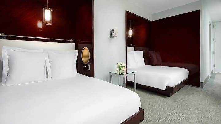 Royalton New York, 3 Superior Two Double Beds! - Pennsylvania