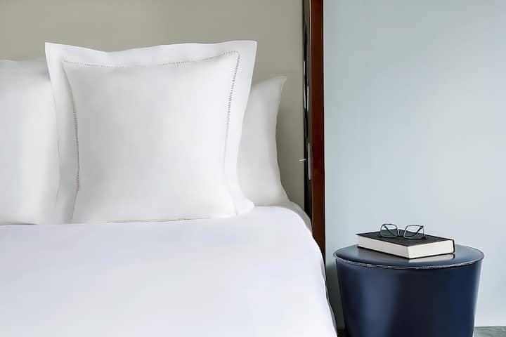 Broadway Bliss, Steps From The Theater District! - Manhattan, NY