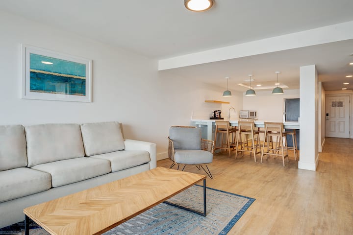 Ideal Location! Pets Allowed, Onsite Pool - Islamorada, FL