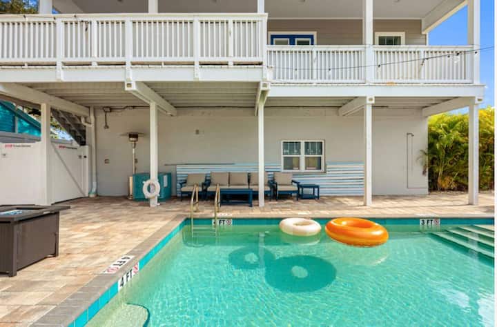 Cottage - Pool - Free Parking - Walkable - Dunedin, FL