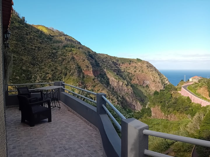 Beautiful Entire House For Rent - Porto Moniz