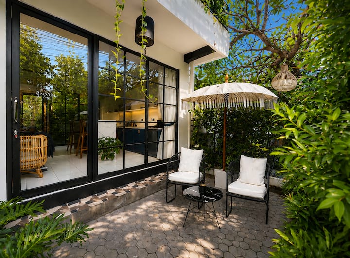 Modern  Studio, Seminyak Beach In 2 Minutes Walk - Seminyak