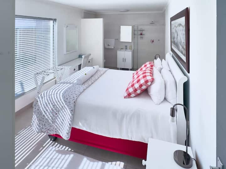Pet Friendly Diaz Beach - Mossel Bay