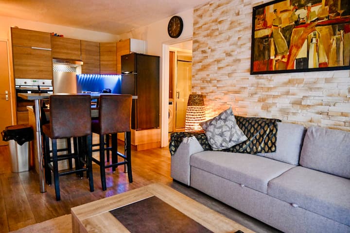 Appartement Rez  De Jardin/ Jacuzzi /Week End Love - Mandelieu-La Napoule