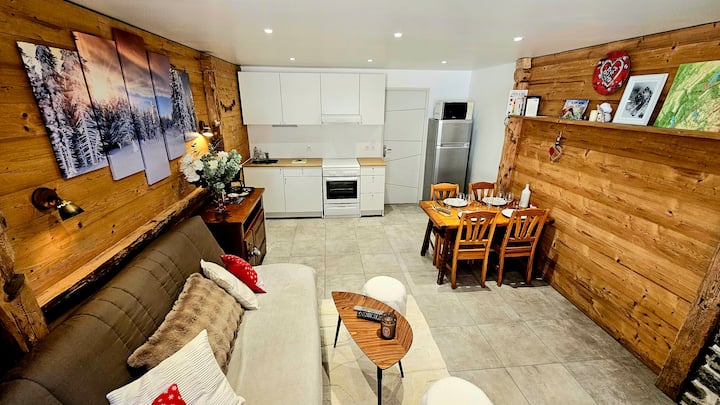 Charmant Appt Au Cœur Du Village – 6 Couchages - La Giettaz