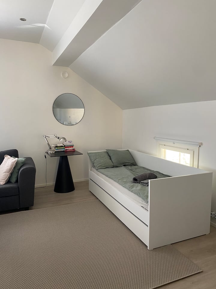 Peaceful Family Apartment In Green Kumpula - Helsinki