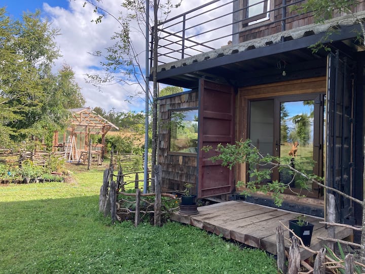 Refugio Puelche: Tiny Container, Vista Al Volcán - Frutillar