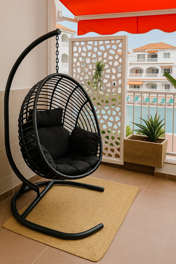 Apartment With Terrace And Pool, Los Cristianos. - Los Cristianos